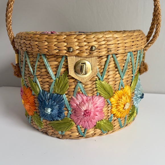Storage & Organization | Vintage Woven Straw Sewing Box With Raffia ...